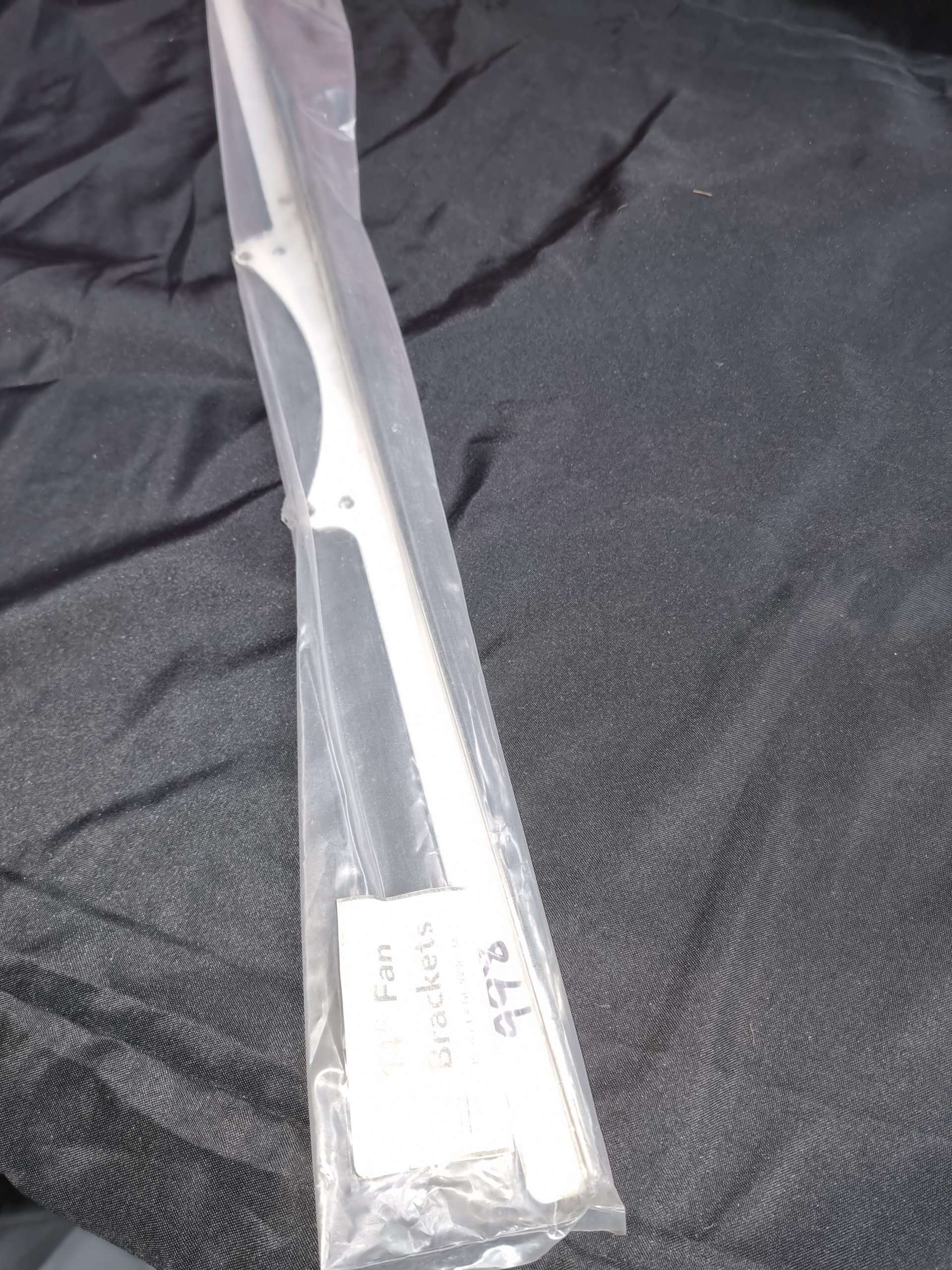 GC Cooling 14″ Dual Fan Mounting Bracket (center) GC-92000214 - Racemax ...